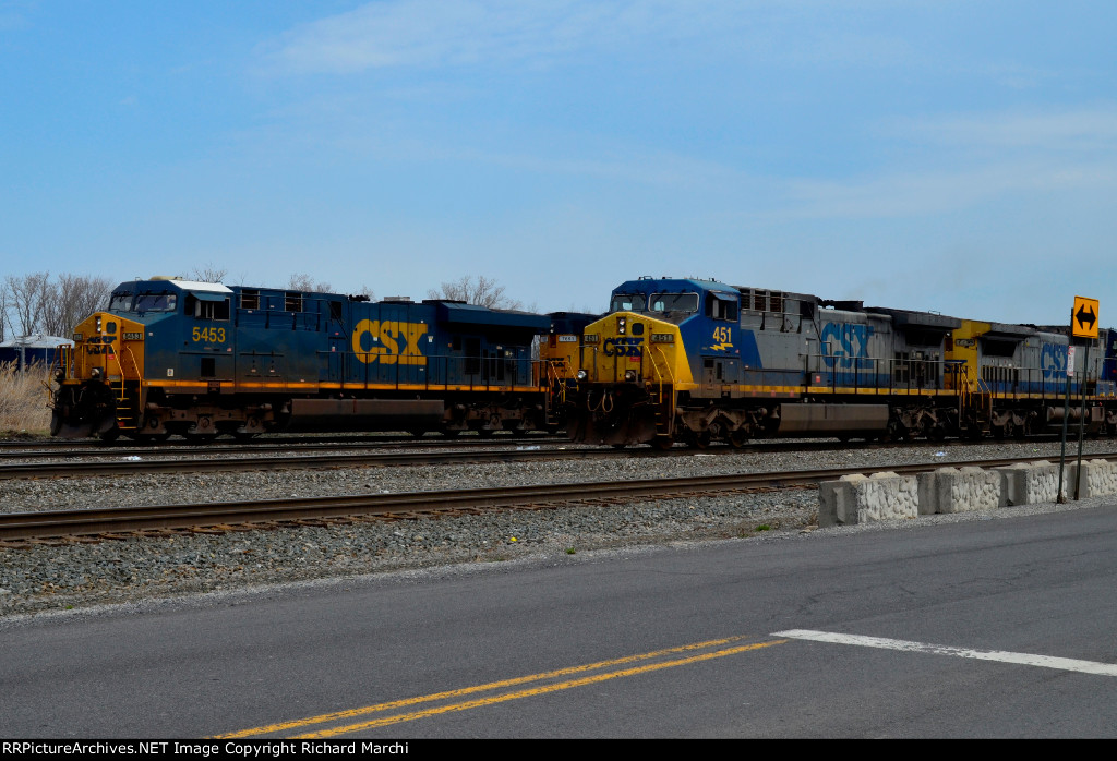 CSX 451